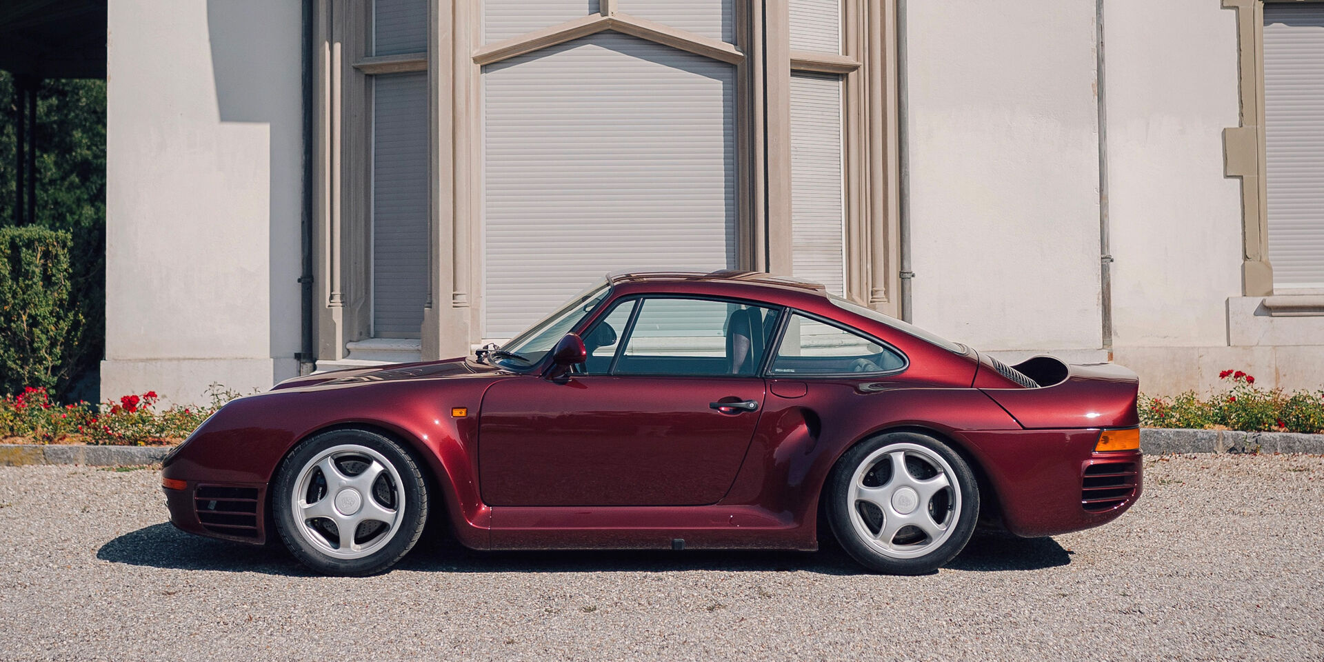 959 Comfort : Avec 960 kilomètres au compteur depuis le Qatar | auto ...