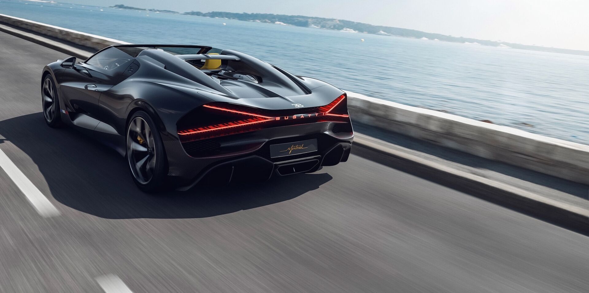 Bugatti Mistral - le chant du cygne | auto-illustré - le magazine ...
