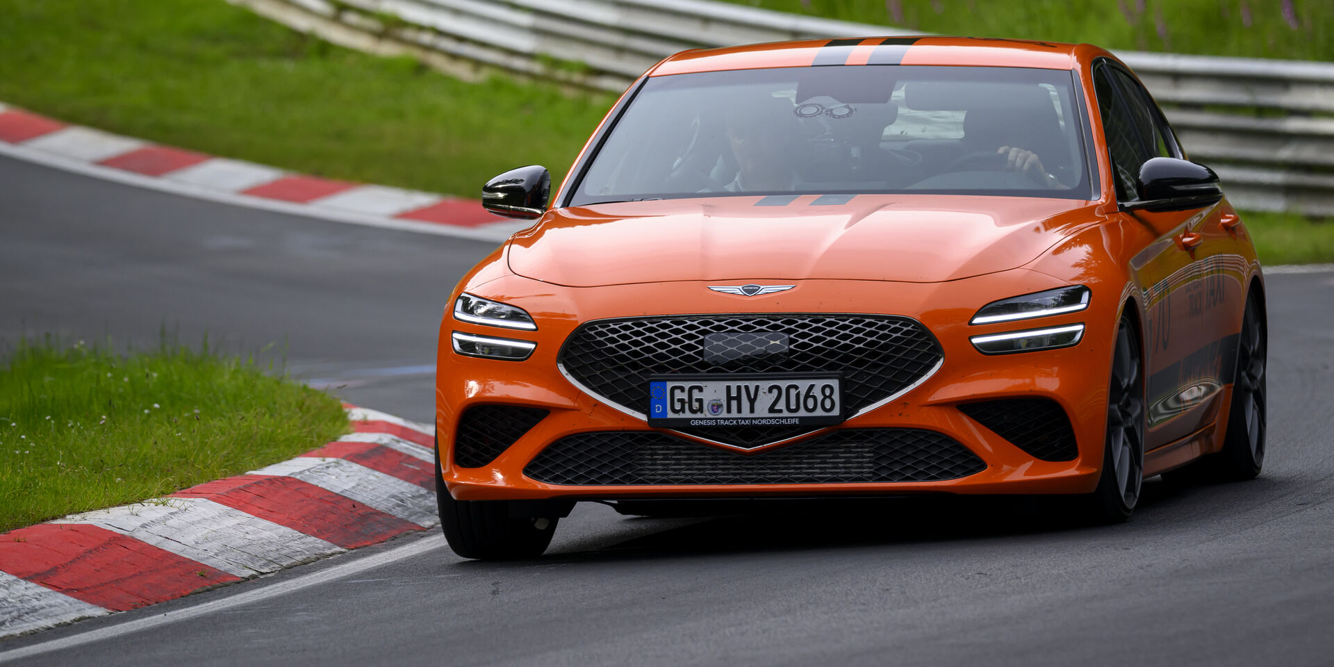 Genesis Track Taxi: Hölle, Hölle, Hölle | auto-illustrierte - Das ...